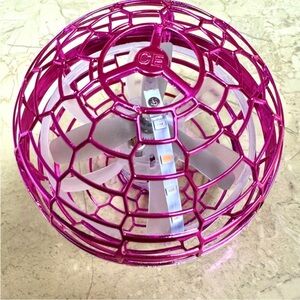 The Fly Orbb | Toys | Magic Flying Orb Led Rainbow Pink Purple Neon ...